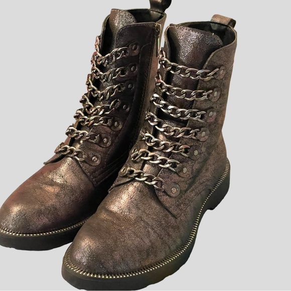 Primadonna Collection | Shoes | Primadonna Collection Metallic Chain ...